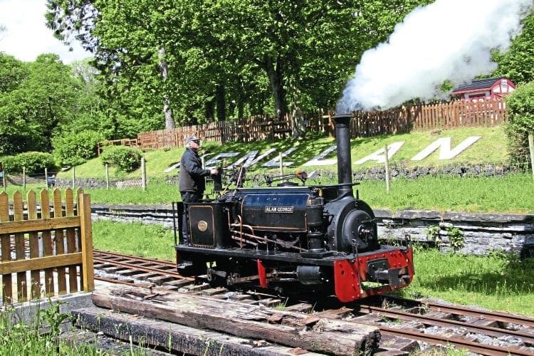 Bringing the last Quarry Hunslet home | The Railway Magazine