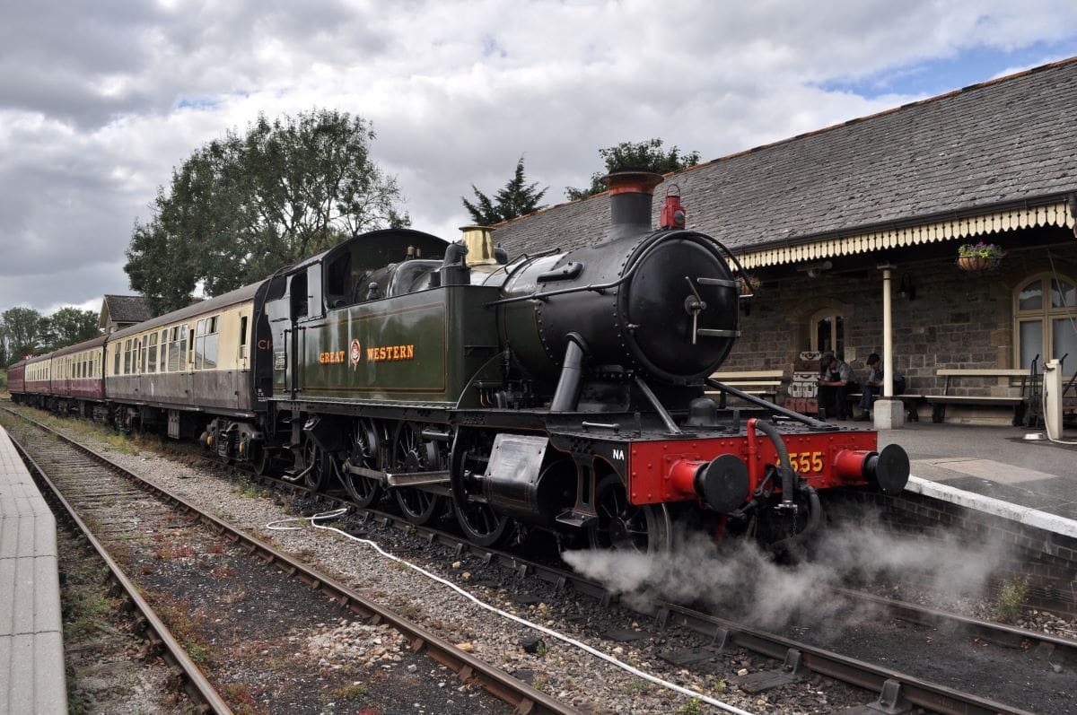 SVR cranks up the guest list for its Spring Steam Gala | The Railway ...
