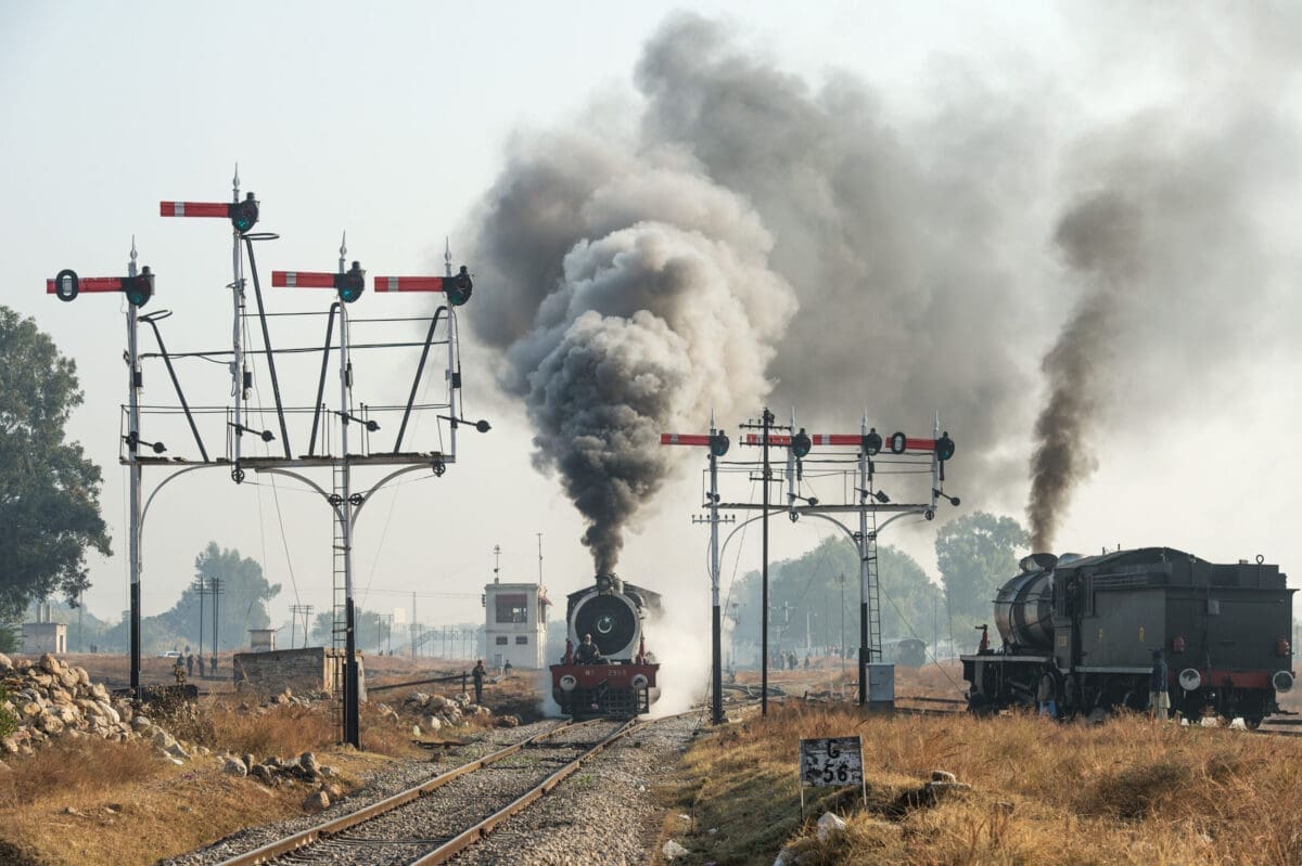 Pakistan Railways – One of the Last with an Authentic Infrastructure ...